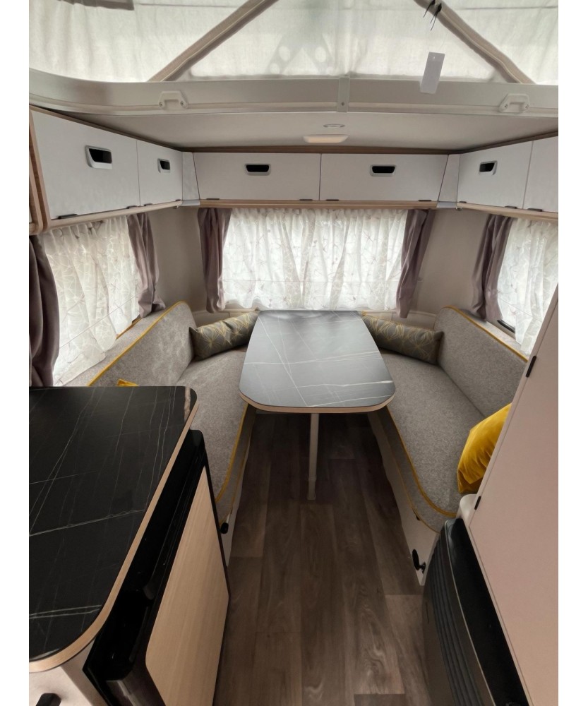 ERIBA TOURING FAMILIA 320 URBAN | Loisirs caravaning St Etienne/Lyon